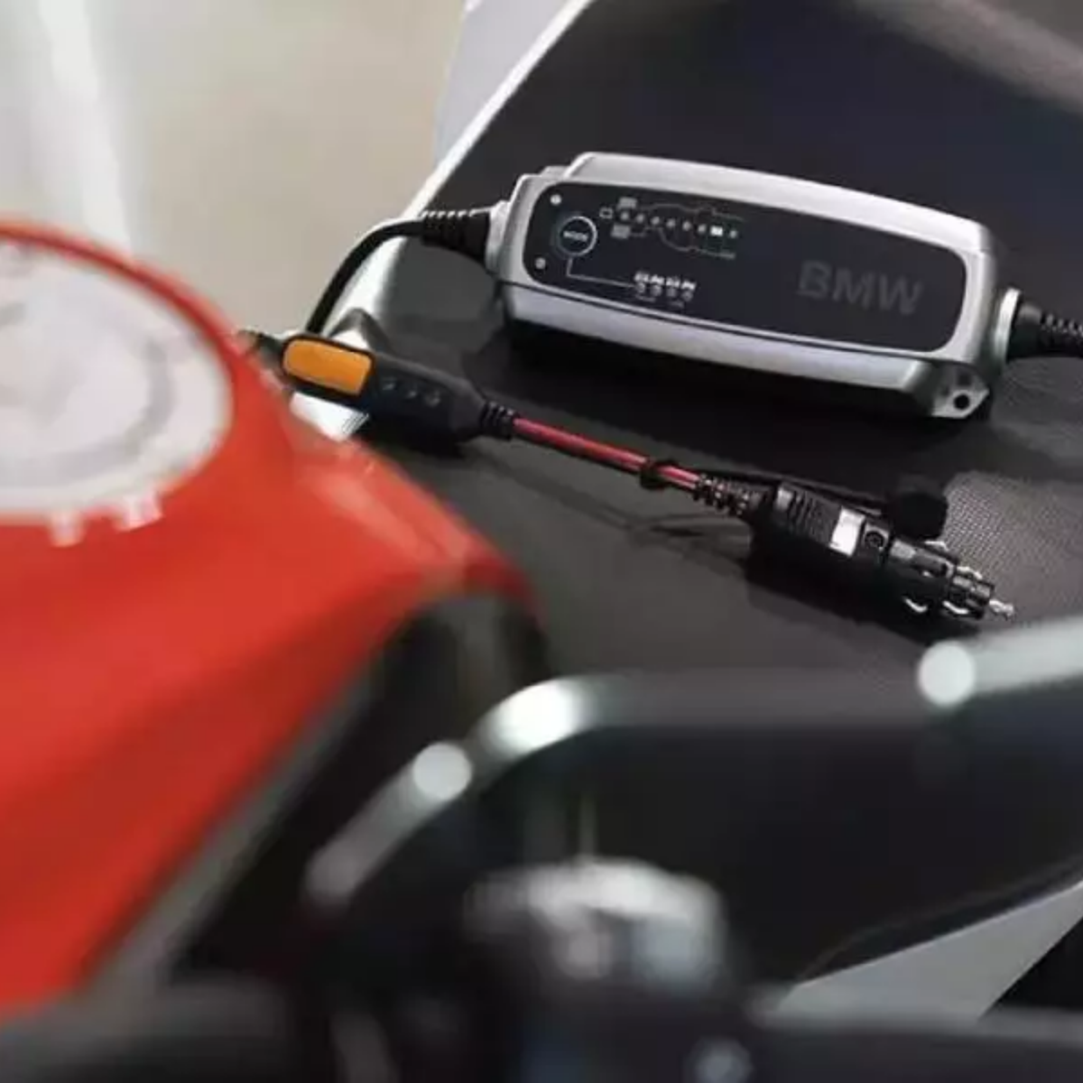 BMW Motorrad Battery Charger Plus - ECE – BMW AGMC